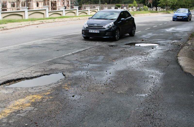 Stuck in pothole? Claim damages | Alex News