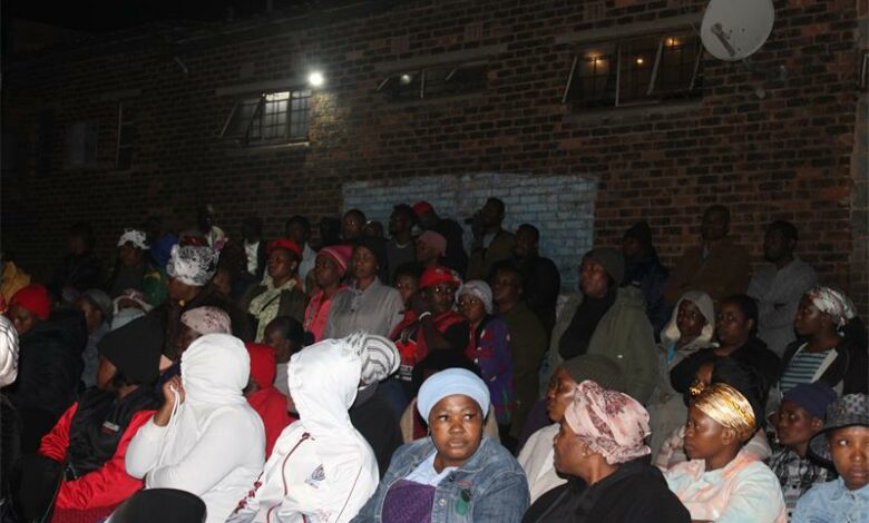 Candle-lighting ceremony held for Simon Phalama | Alex News