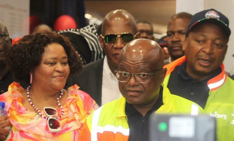 Permit backlogs and taxi compensation delays mar Rea Vaya launch | Alex ...