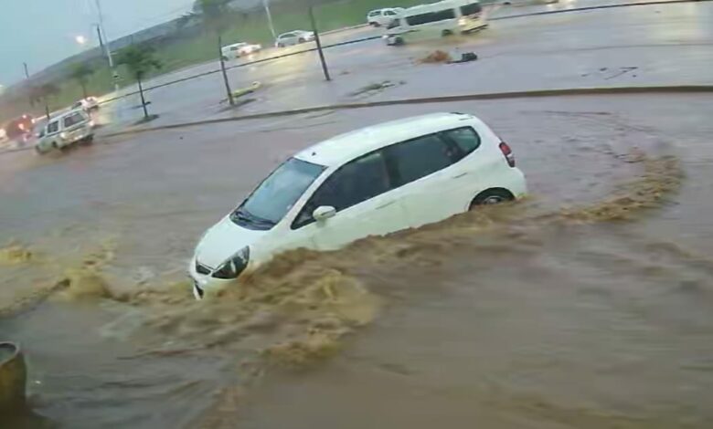 Severe flooding hits Durban roads | Highway Mail