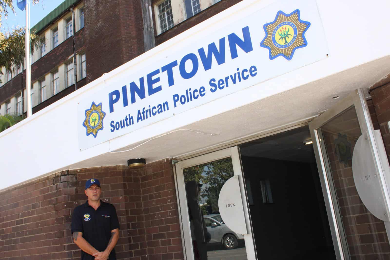 Community joins forces to uplift Pinetown police station | Highway Mail