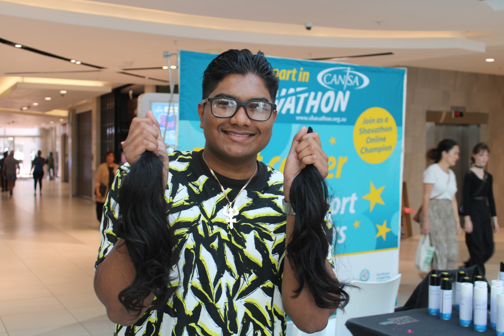 Residents show their colours at La Lucia Shavathon | Northglen News