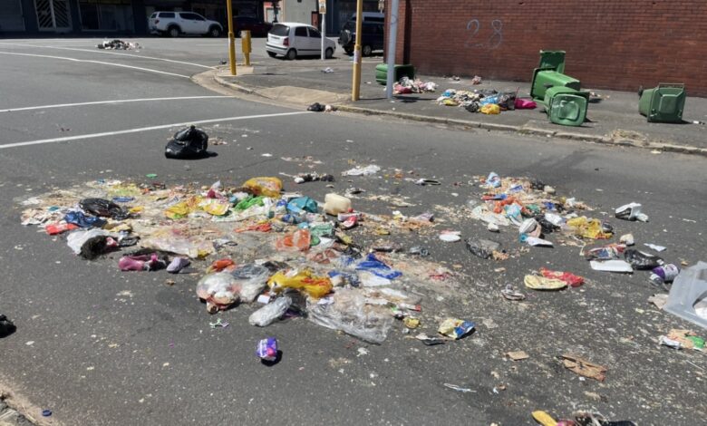 WATCH: Uncollected garbage lines Durban streets | Northglen News