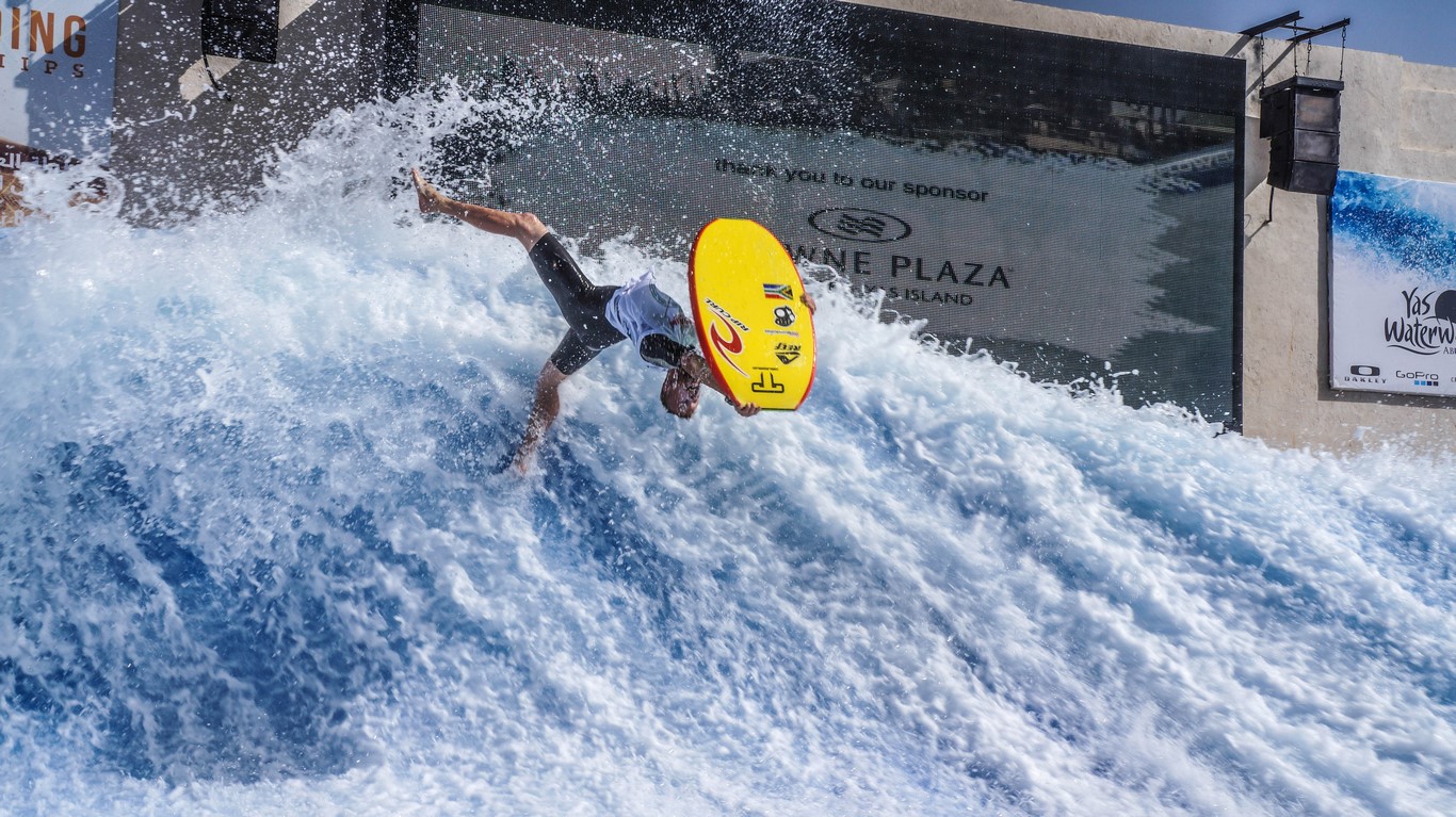 Glen Hills flowboarder wins world title | Northglen News