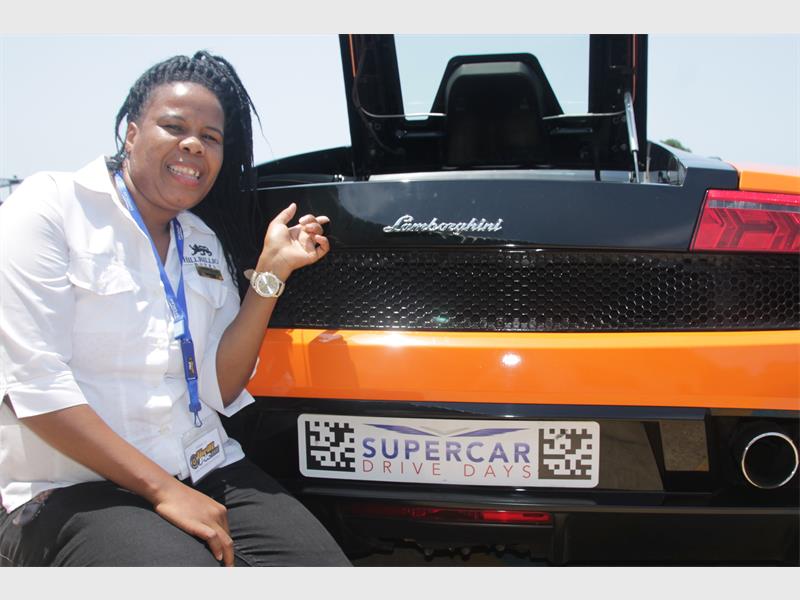 WATCH: Supercars rev up at Dezzi Raceway | South Coast Herald