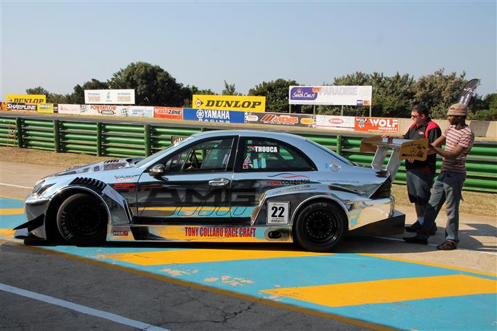 PICS: Drivers tear up the tar in a thriller at Dezzi Raceway | South ...