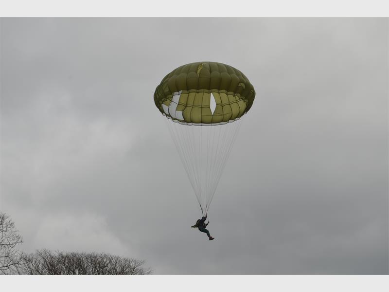 Calling all parabats - don't miss the annual water jump | South Coast ...
