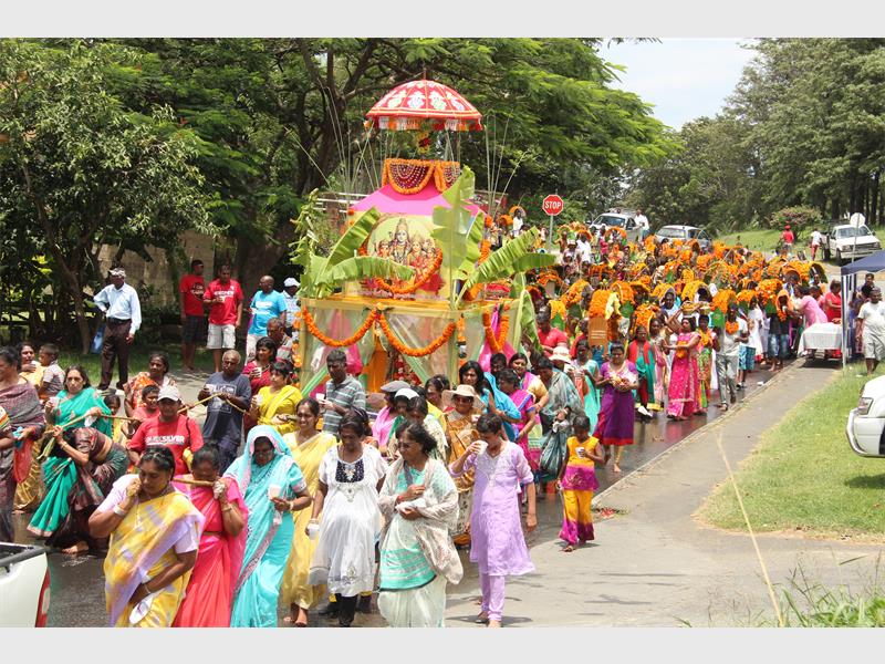 Local temples host Kavady | South Coast Herald