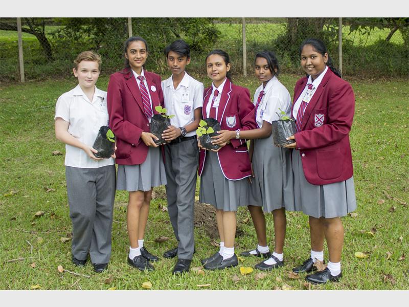 Sheppie High athletes smash records | South Coast Herald