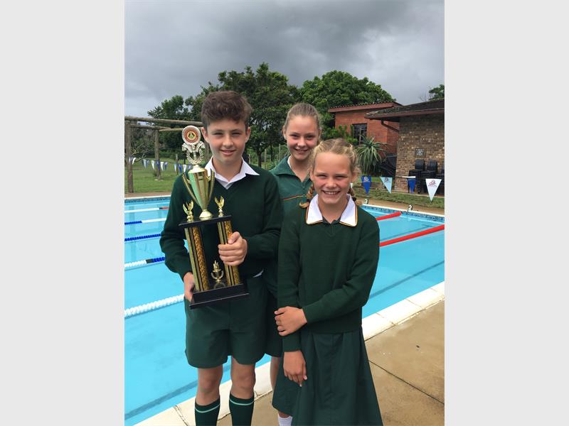 Izotsha swimmers take top honours | South Coast Herald