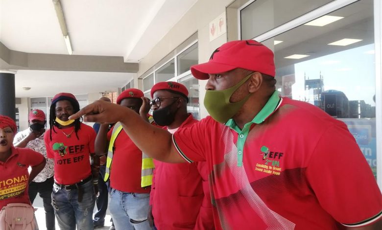 South Coast EFF joins in shutdown of Clicks stores | South Coast Herald