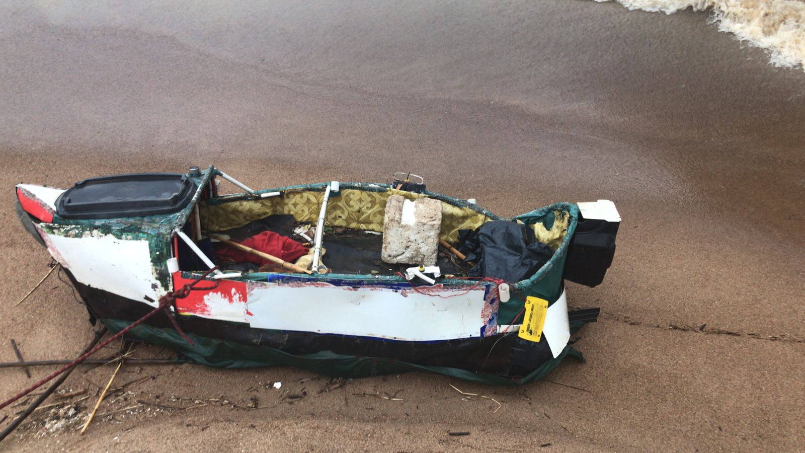 Small fishing boat washes up, no sign of owner | South Coast Herald