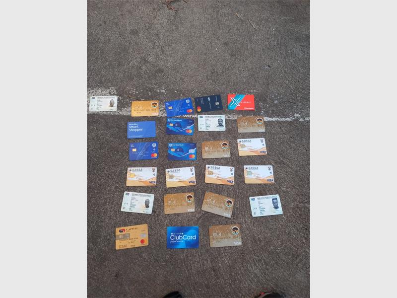 Card scammer nabbed at mall | South Coast Herald