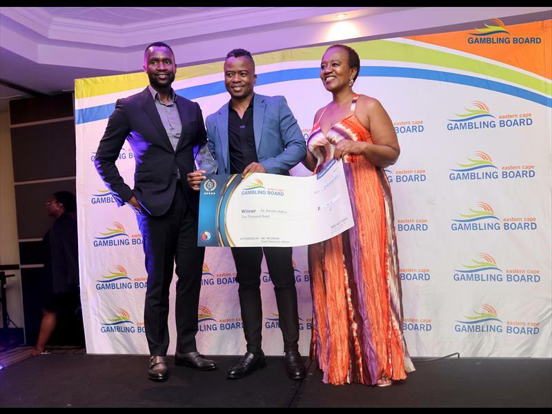 Resort awarded for lending a helping hand | South Coast Herald