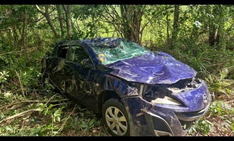 Mother and son injured in R612 crash | South Coast Herald