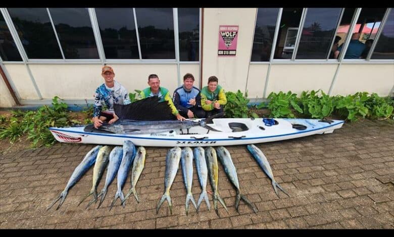 Plentiful haul for kayak fishermen | South Coast Herald