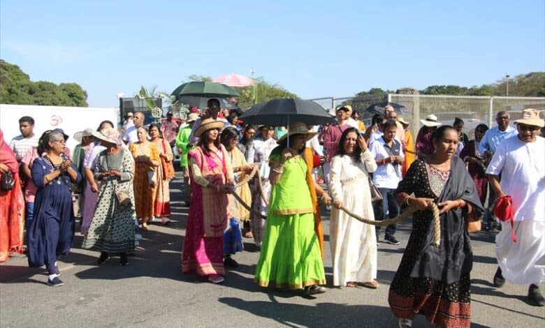 Street chanting event attracts large crowd | South Coast Herald