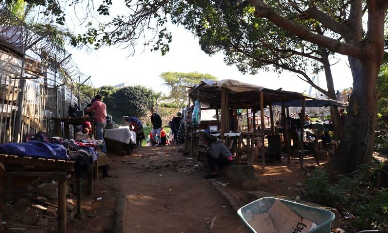 Concerns over vendors' shelters at Margate rank | South Coast Herald