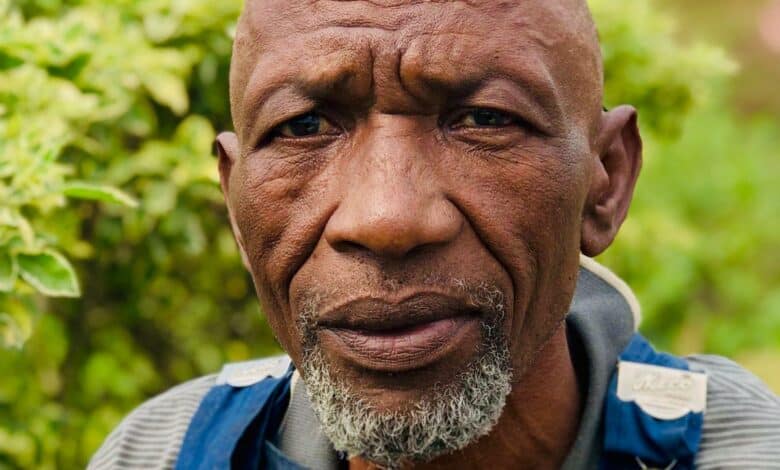 Ukhalela umazisi umkhulu ofuna impesheni | South Coast Herald