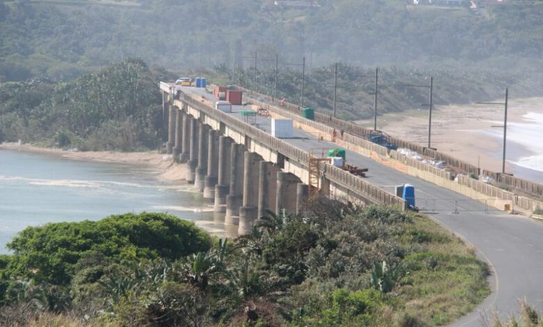 Mzimkhulu River bridge: More delays as heritage hiccup stops work ...