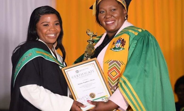 Top marks for Gamalakhe nurse | South Coast Herald