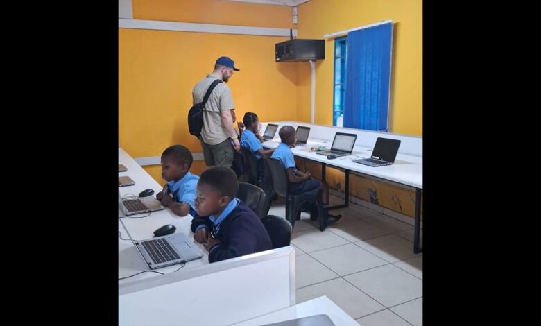Computer lessons open new opportunities | South Coast Herald