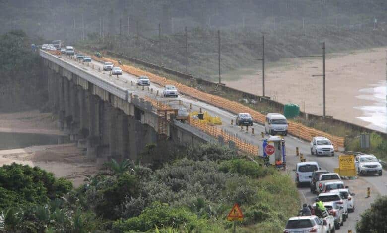 Bridge contractor paid as work set to resume | South Coast Herald