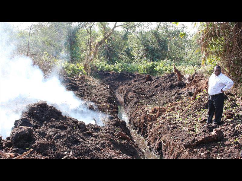 Peat fires choke residents | Zululand Observer