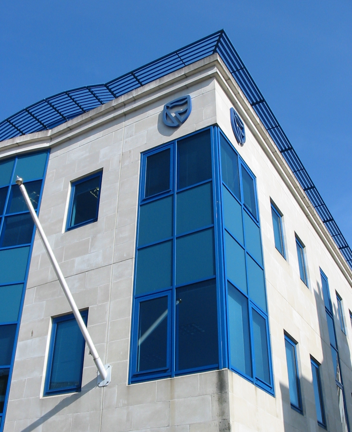 Technical glitch closes Standard Bank Empangeni | Zululand Observer