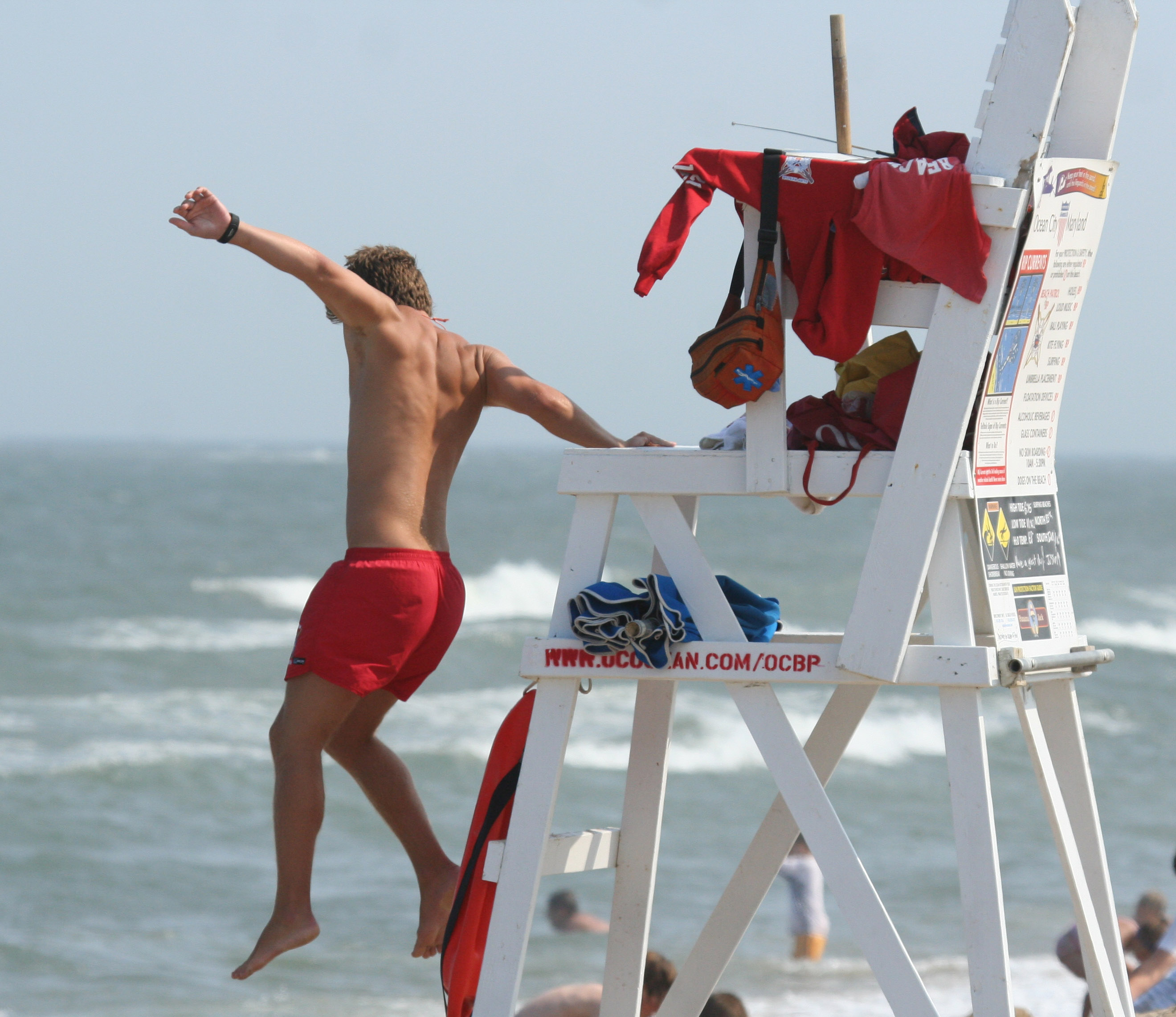 Lifeguards needed in the Bay Hall area | Zululand Observer
