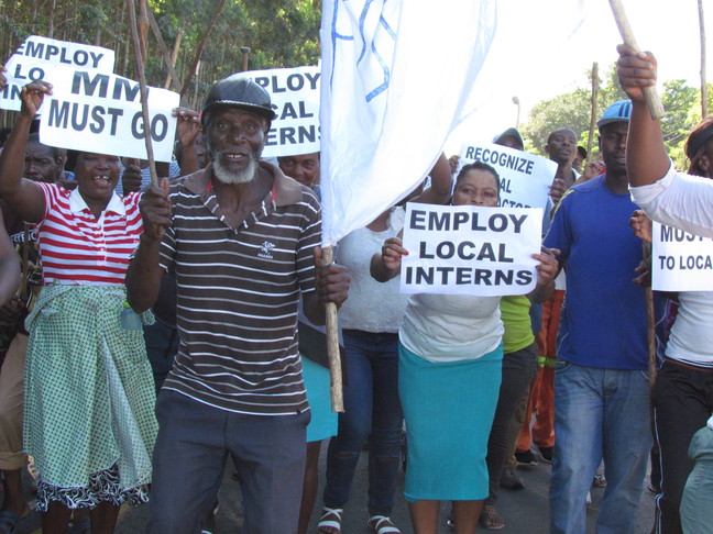 KwaMbonambi protests over tender contracts | Zululand Observer