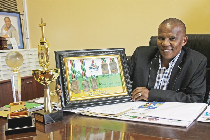 NGIZOLALELA UMYALELO WE-ANC - NJILO | Eyethu News