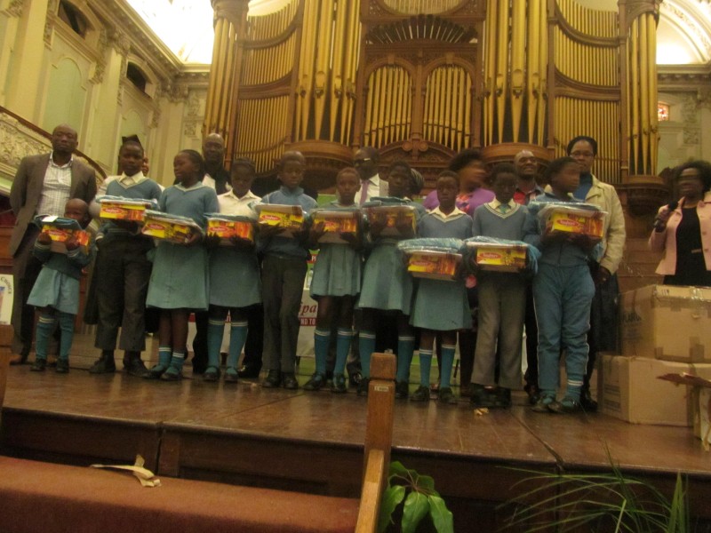 Kuhlomule abafundi abangu 300 ngemifaniswano ezikoleni zaseMsunduzi ...