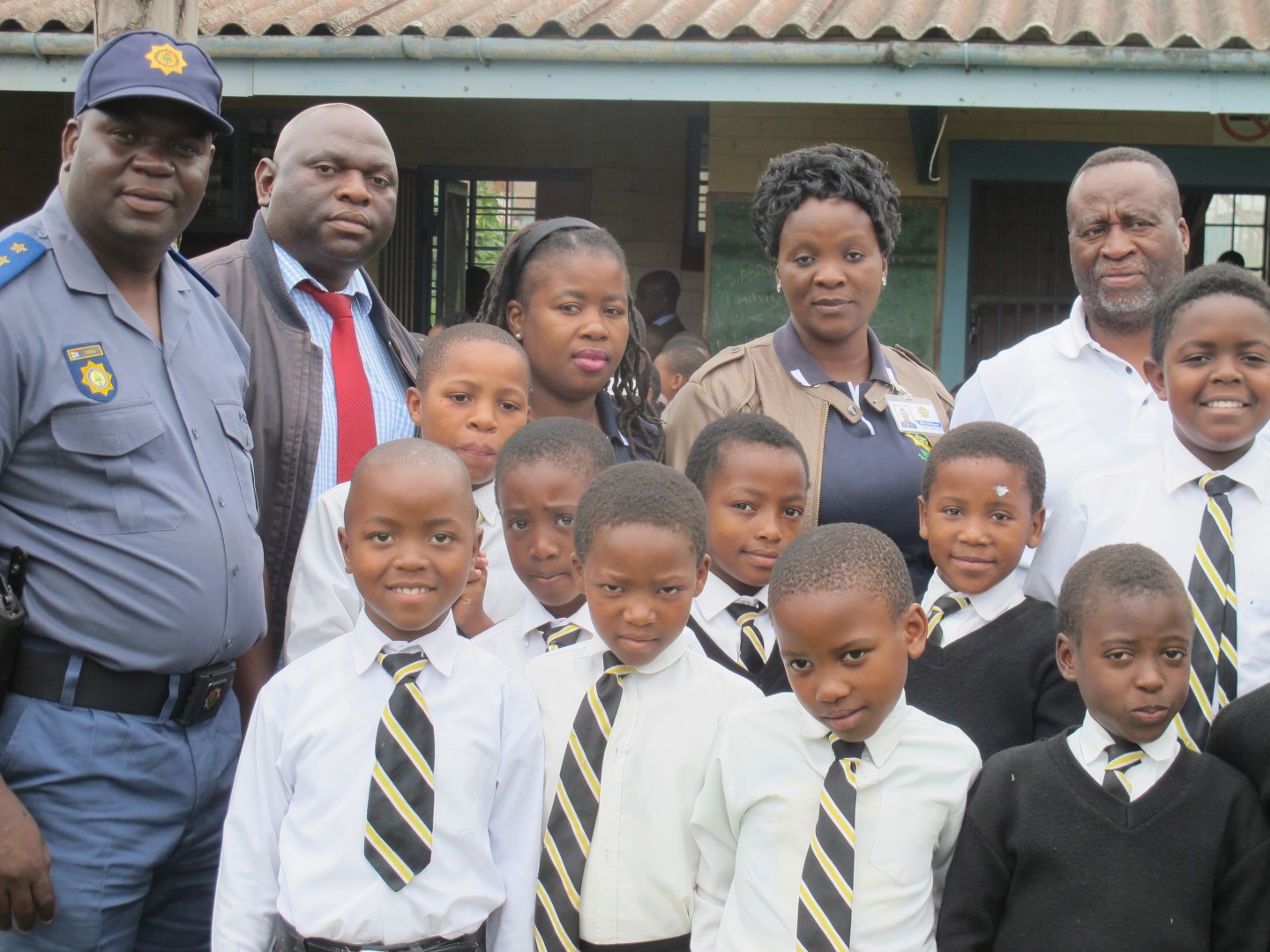 'Abafundi mabangahambi ngabodwa uma bebuya esikoleni' | Eyethu News