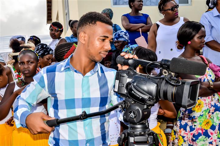 Umthwebuli osemncane ucela uxhaso | Eyethu News