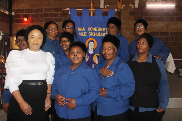 EyamaKhatholika yamukele amalungu amasha | Eyethu News