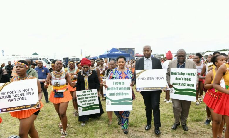 UDube-Ncube uthi abesekwe nabesifazane kwezomnotho | Eyethu News