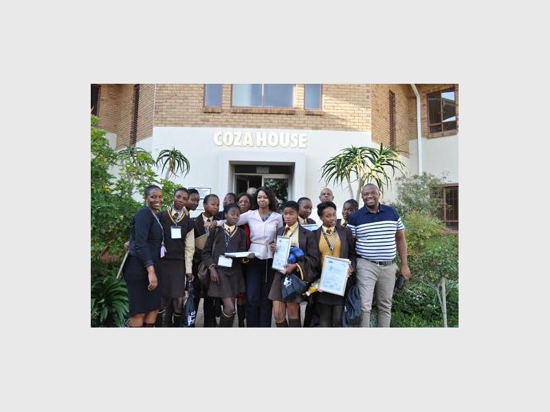 Meet Ivory Park's .co.za all-girl team | Midrand Reporter