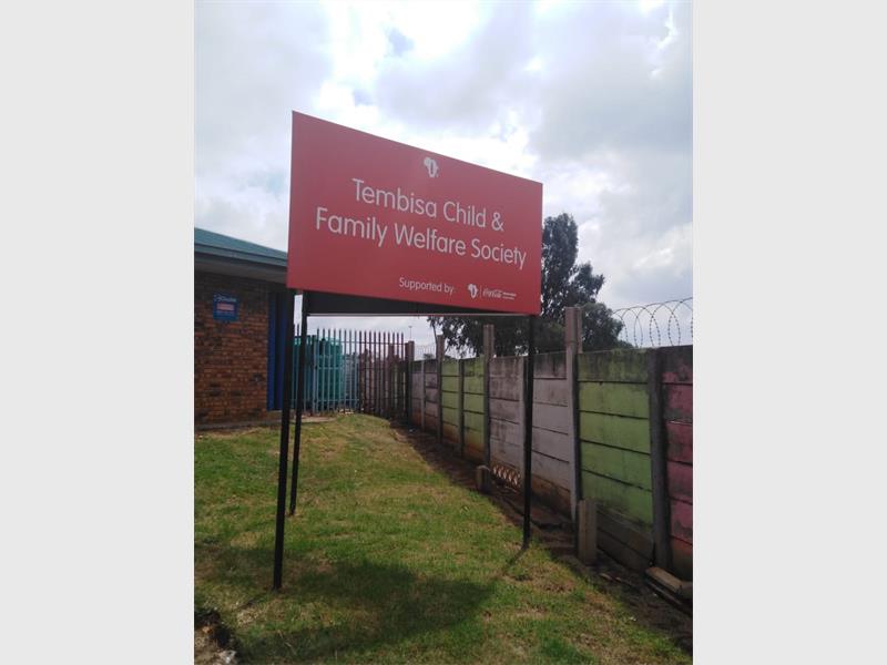 Baby is abandoned in a bag on the streets of Kaalfontein | Midrand Reporter