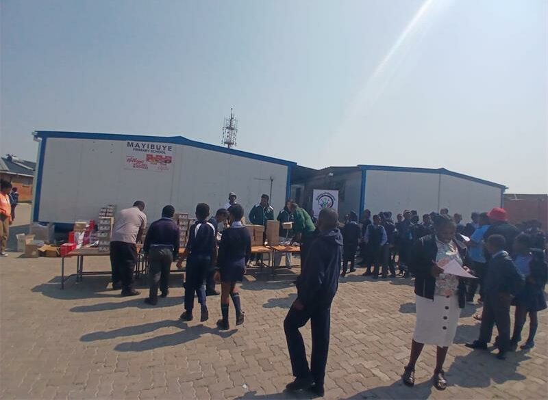 Mayibuye Primary School learners receive Making A Difference South ...