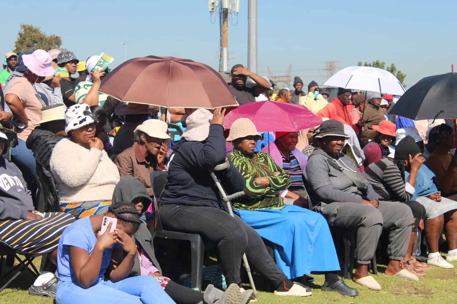 Community anger boils over at SAPS imbizo in Mayibuye Park | Midrand ...