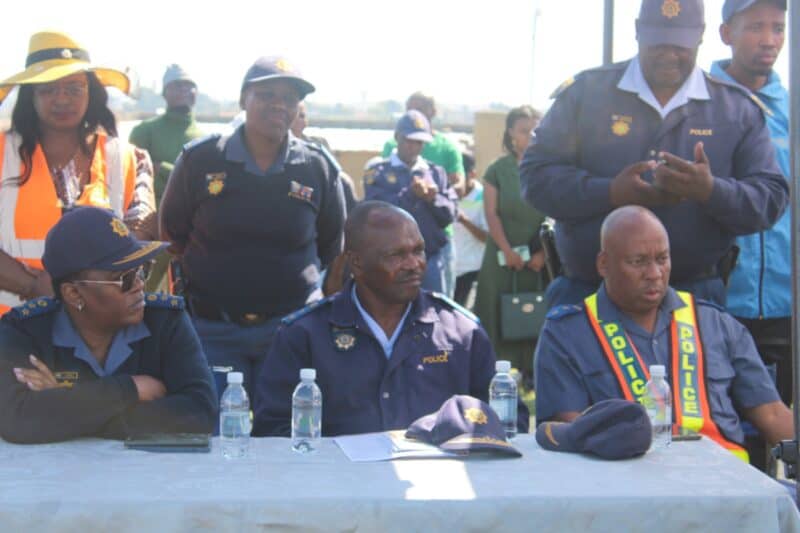 Community anger boils over at SAPS imbizo in Mayibuye Park | Midrand ...
