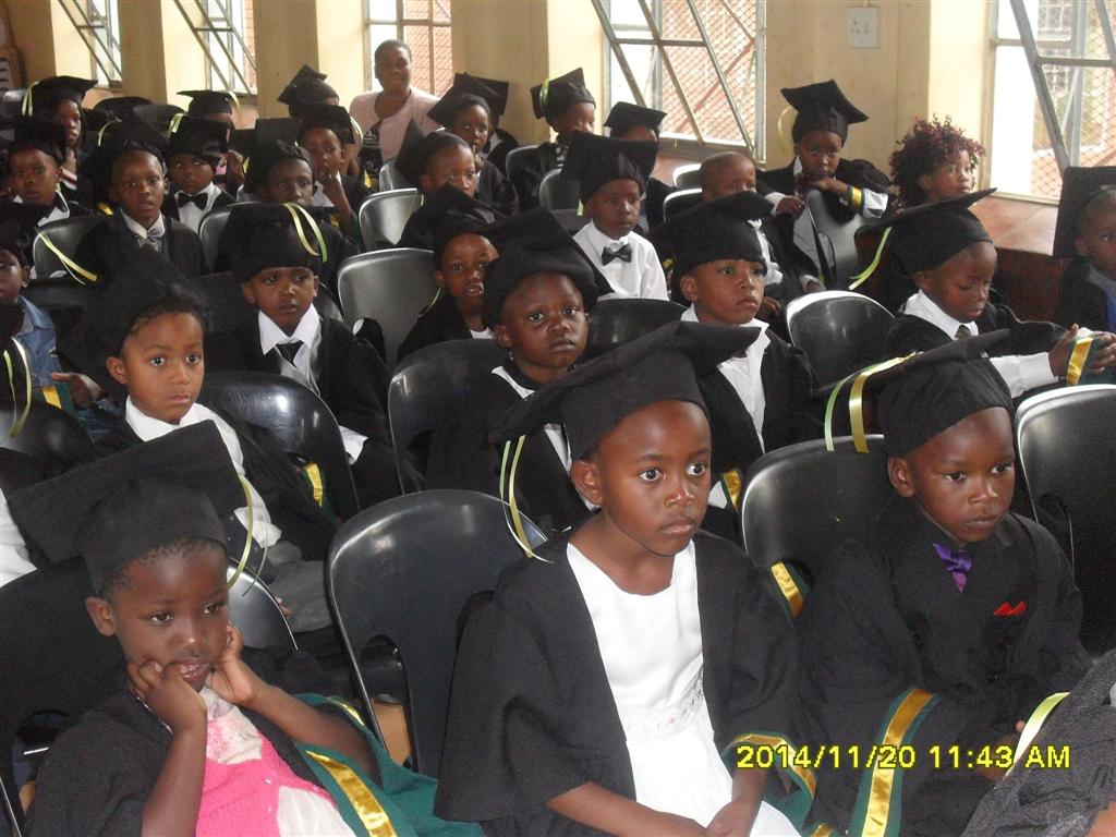 Grade R learners graduate | Northern Natal News