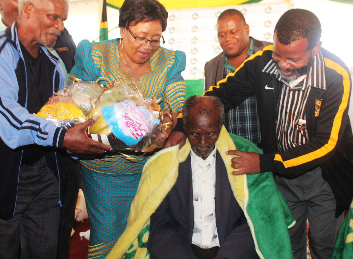 Social Development MEC visits AbaQulusi | Northern Natal News