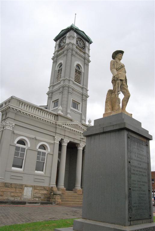 The Newcastle statue... Who does it represent? | Northern Natal News