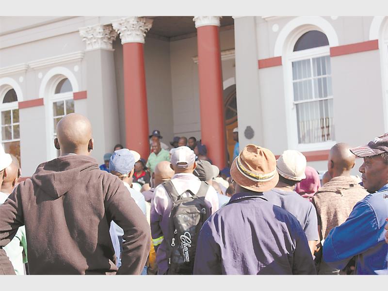 Unrest results in strike | Northern Natal News