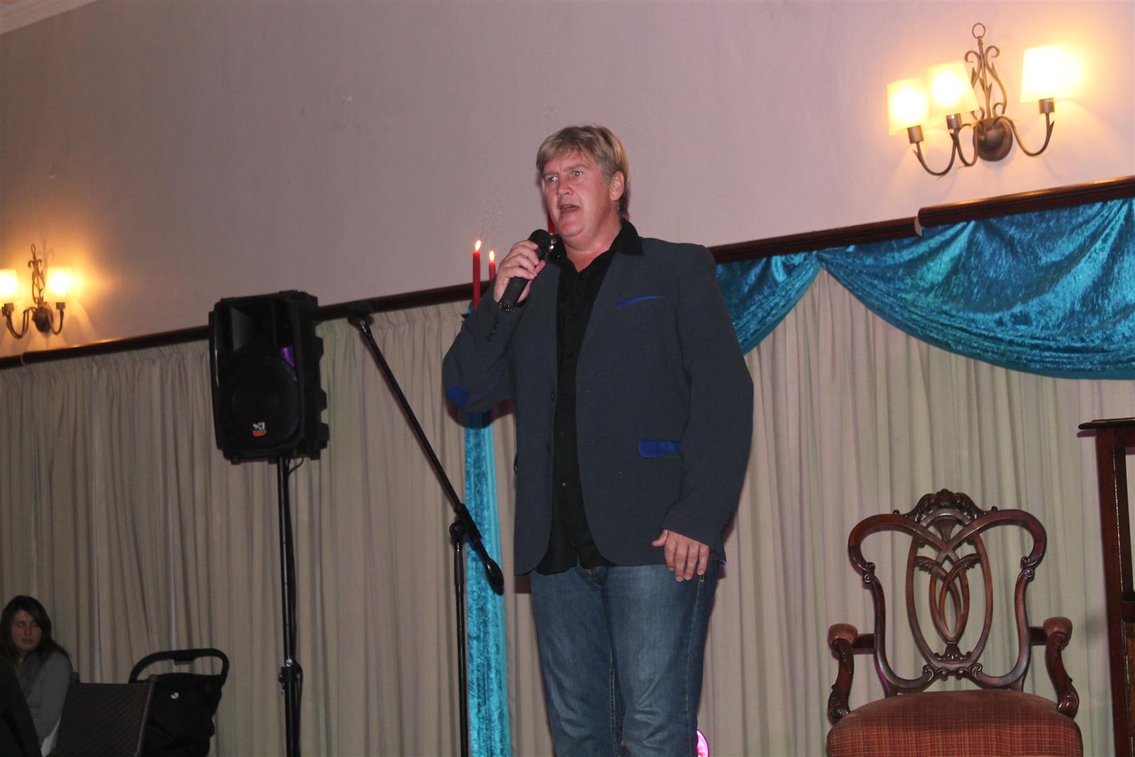Opera singer raises money for church | Northern Natal News