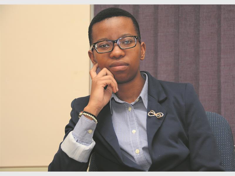Azile graduates with distinction | Northern Natal News