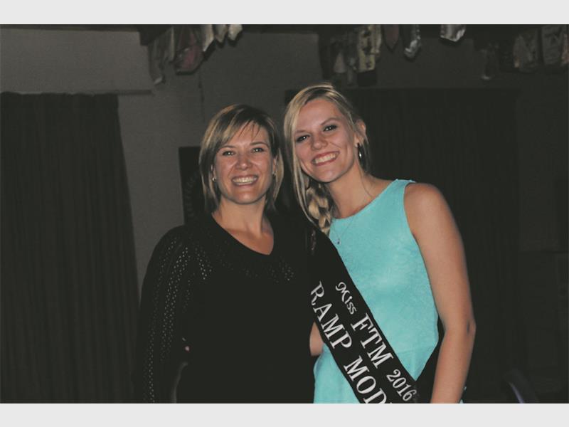 Miss Newcastle contestants awarded for efforts | Northern Natal News