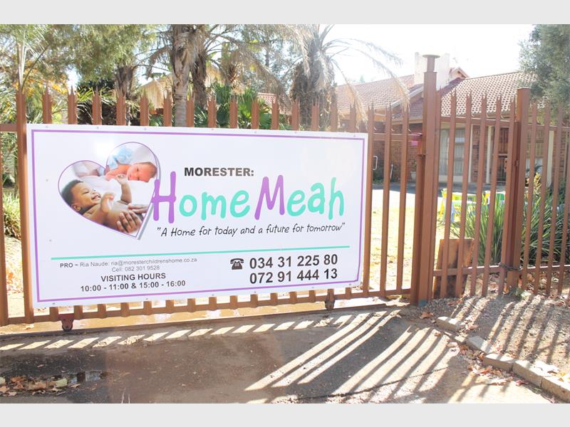 What to do if you cannot keep your baby advises Social Worker of Home ...